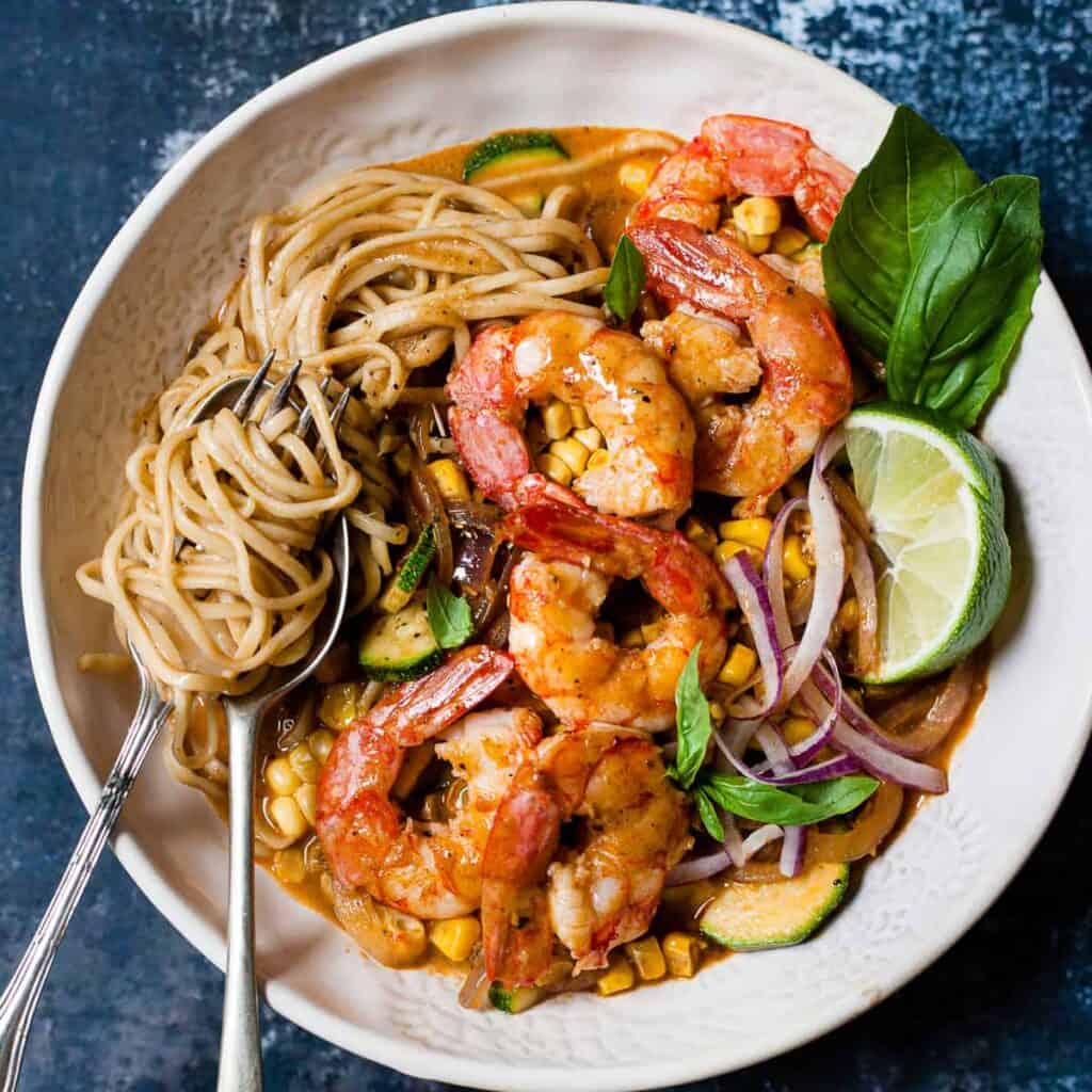 Easy 30 Minute Red Thai Prawn Curry (Aldi Ingredients) - Savvy Bites