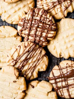 Chocolate Biscuits- Chewy, Crispy and Easy - Savvy Bites