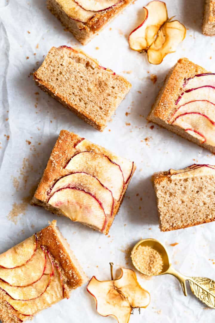 Easy All In One Apple Traybake - Savvy Bites