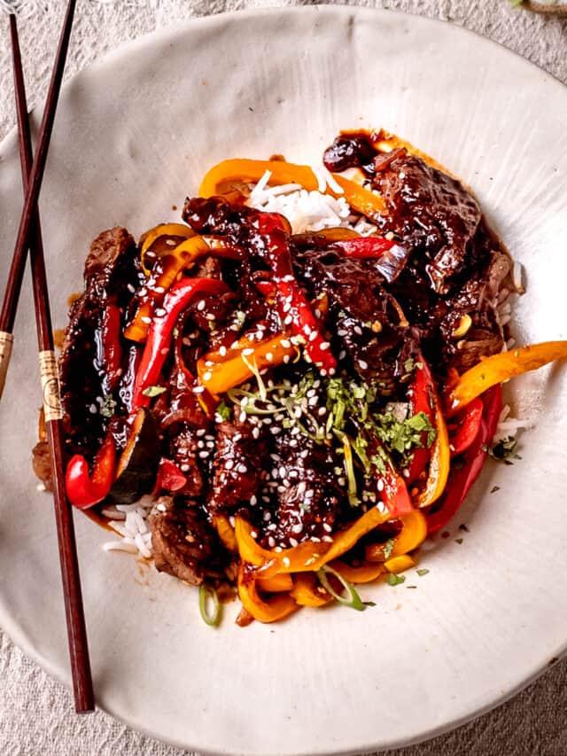 30-Minute Easy Sticky Crispy Chilli Beef - Savvy Bites